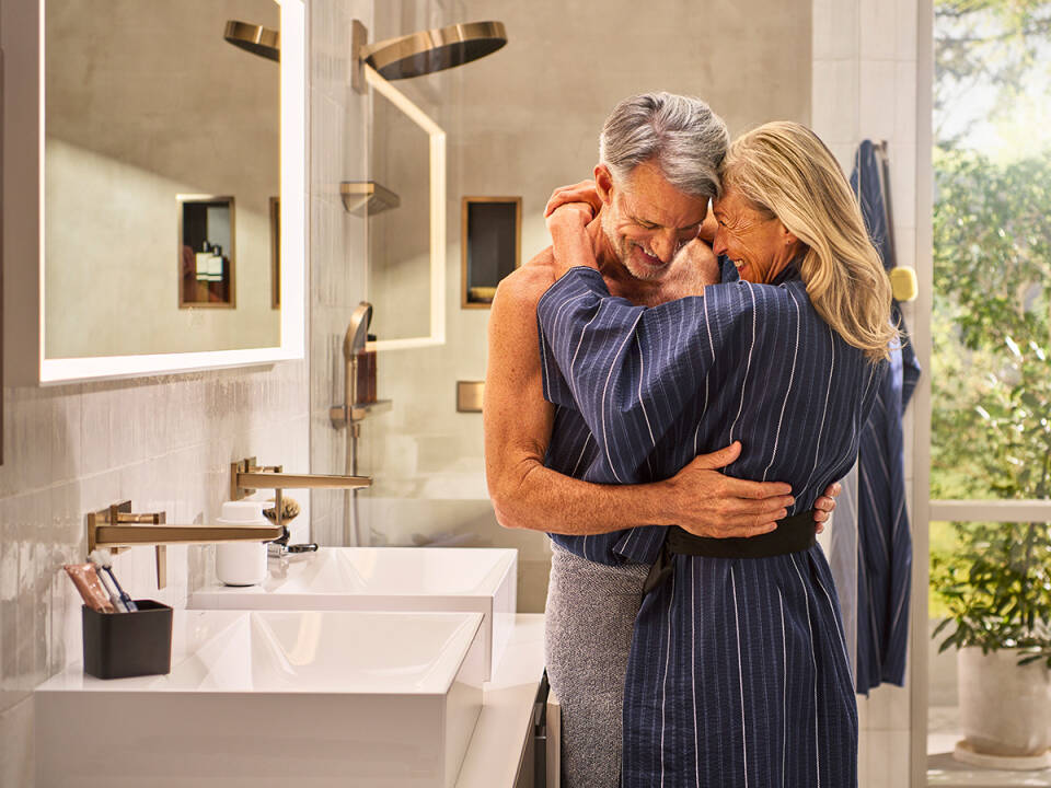 梦迪宝 浴缸龙头: 两功能, 镀铬, 货号 32532007